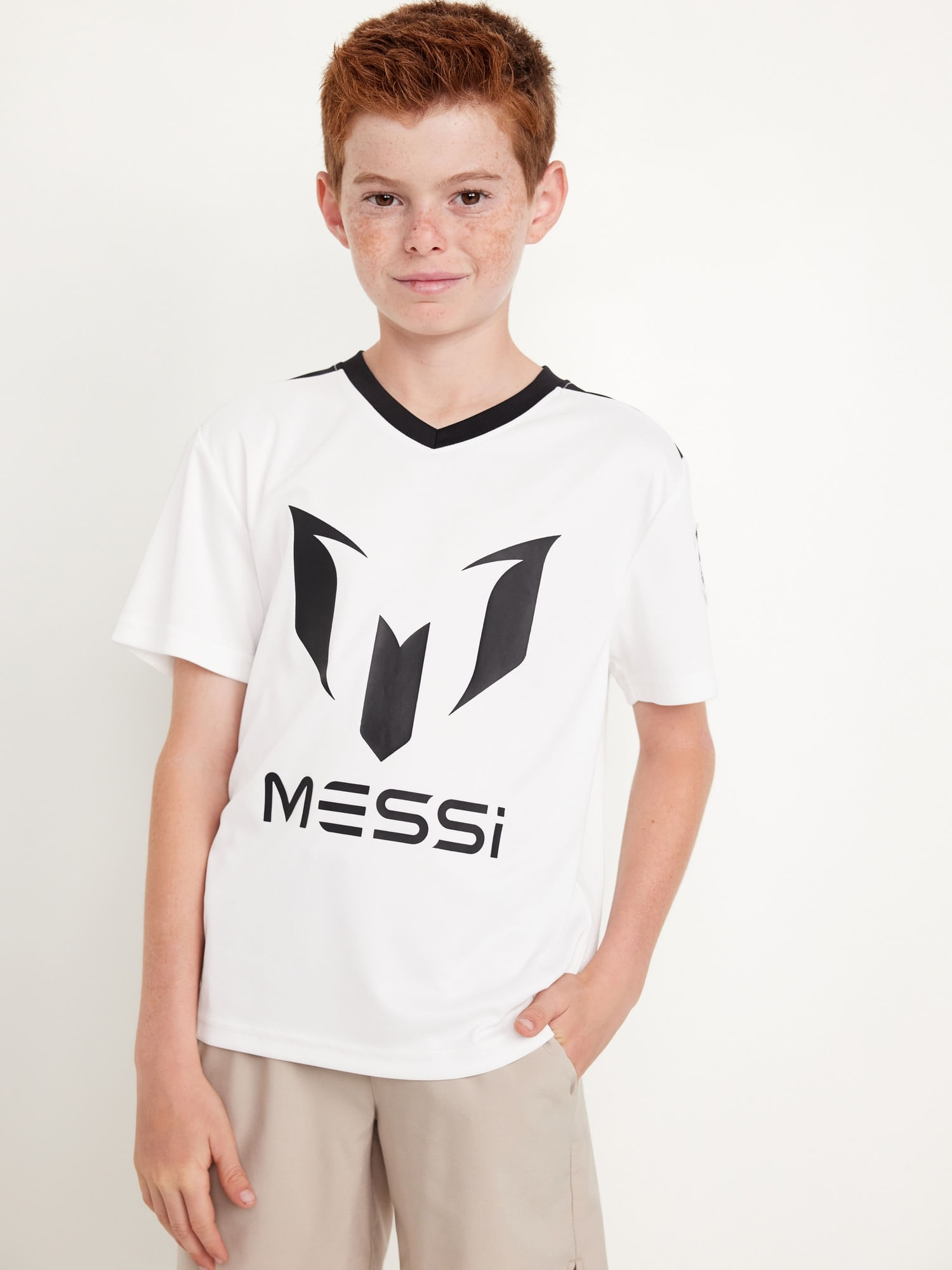 Old Navy | Playera Messi™ cuello V manga corta para niño Old Navy - Old ...