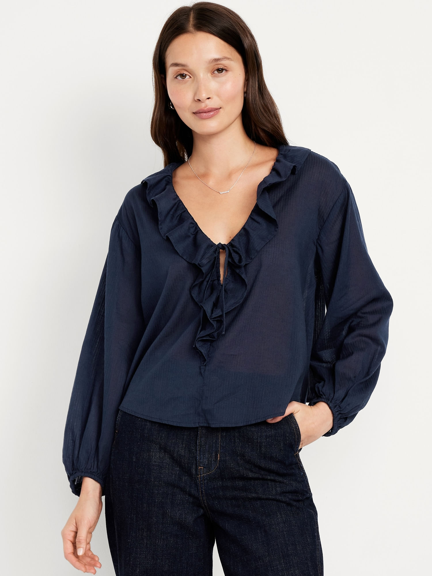 Old Navy | Blusa con olanes y lazo al frente para mujer Old Navy - Old ...